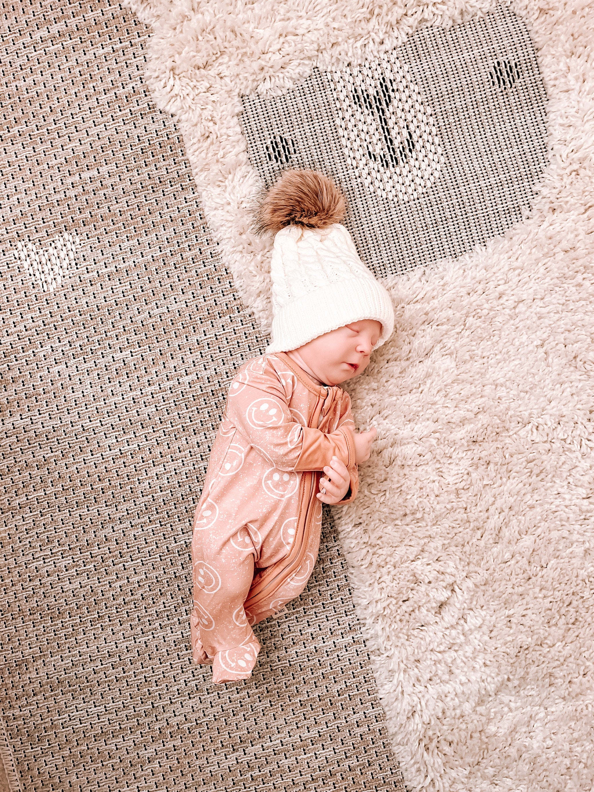 Premier Baby Neutral Printed Bamboo Zippies - Tan Smiley Face